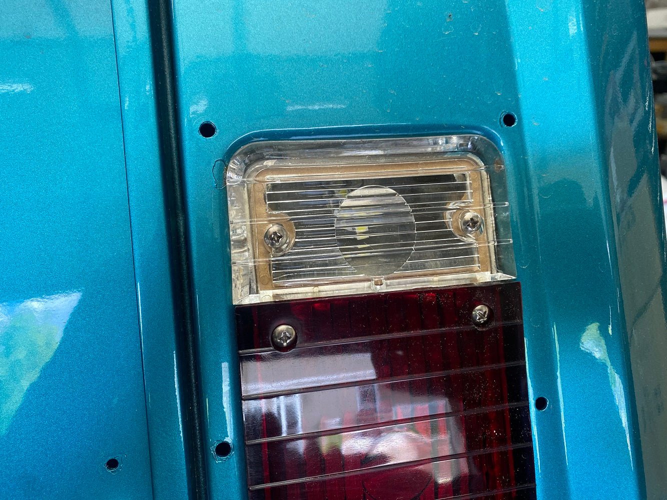 Reverse Light Lens, Clear, 1967-1973, Jeepster Commando and Commando ...